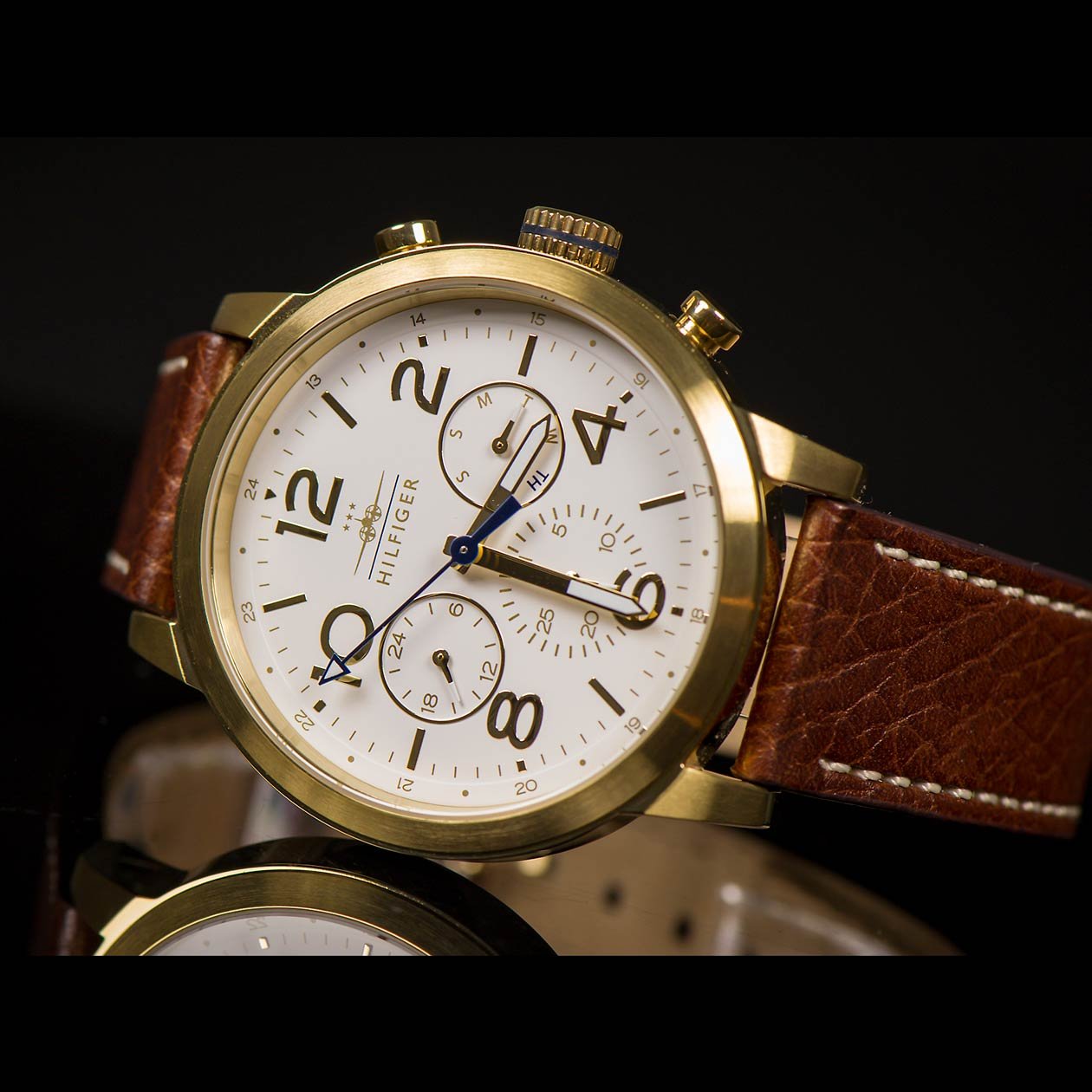 ساعة تومي هيلفيغر للرجال 1791231 - Echo Watches